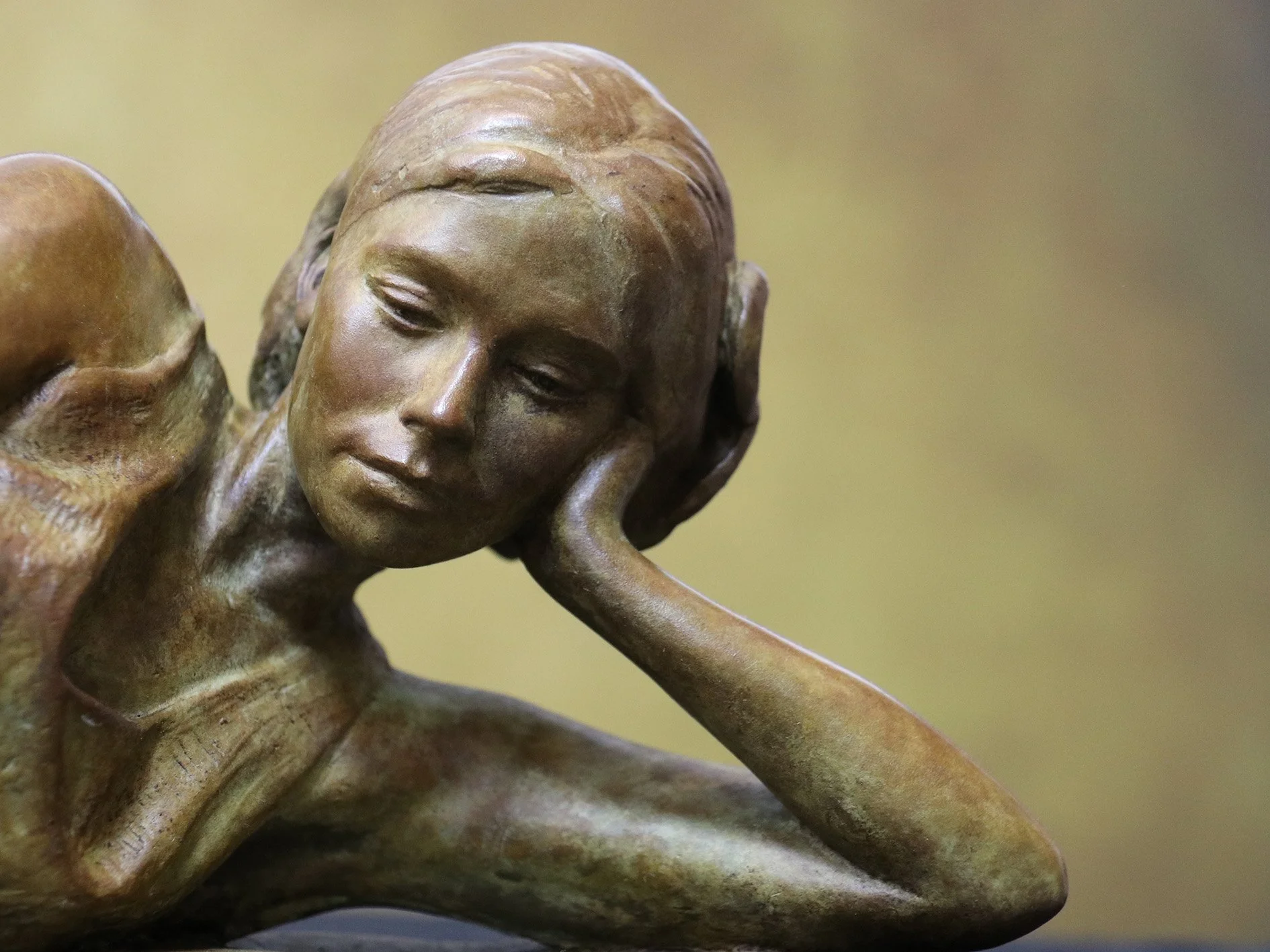 Amelia Rowcroft - Fine Art Sculptor