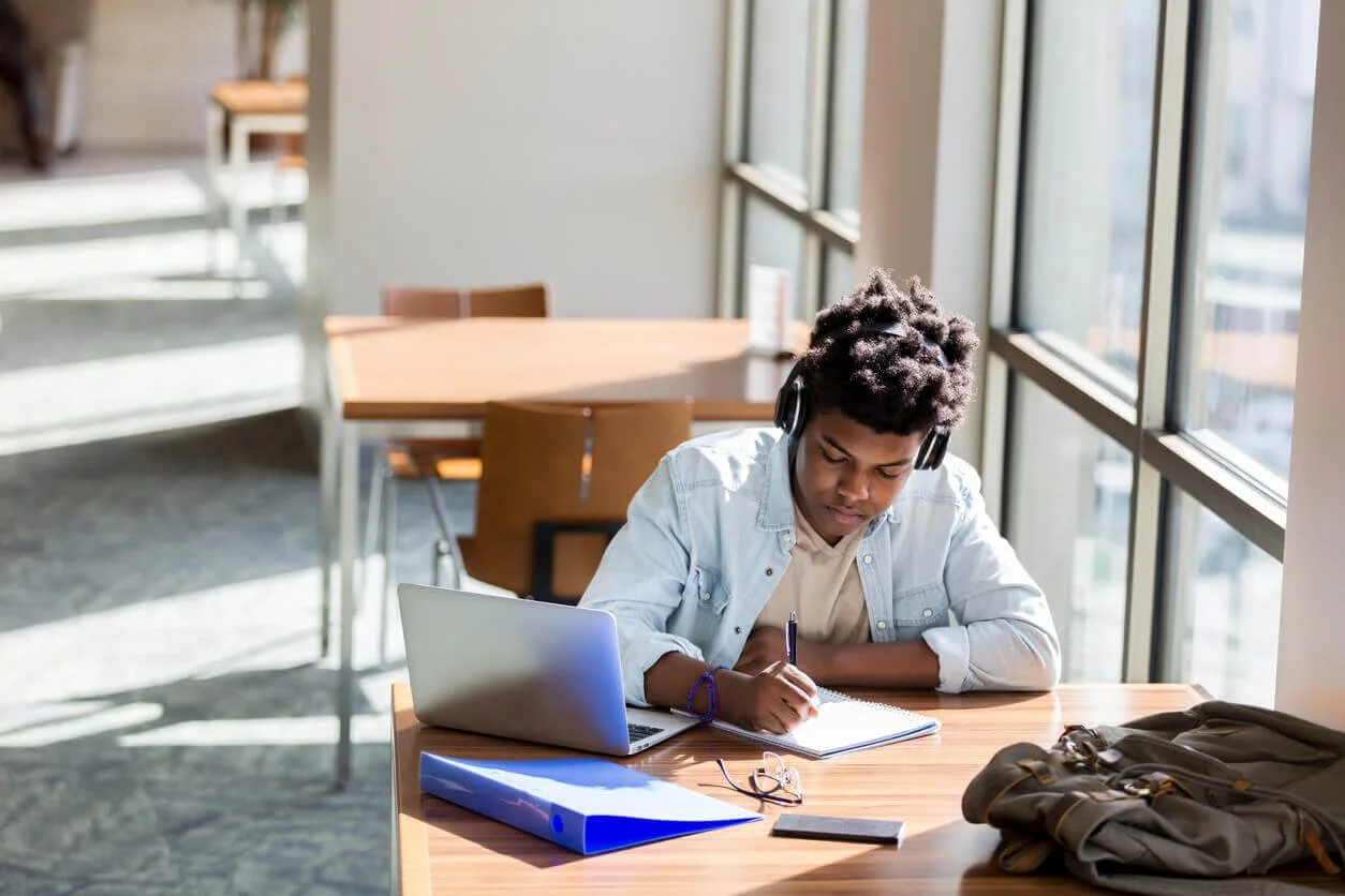 Your Guide to Preparing for College Entrance Exams — Score At The Top