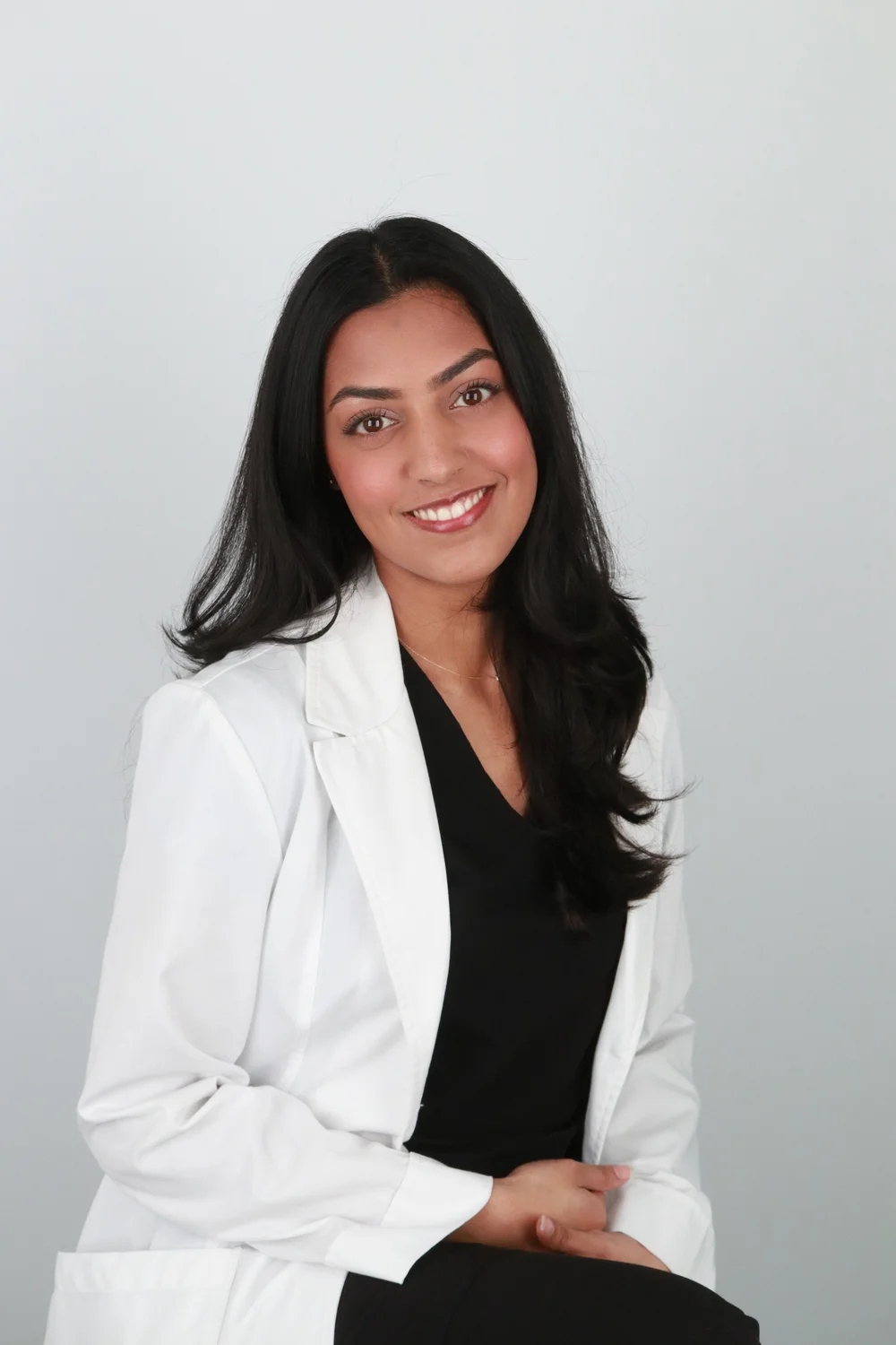 Best Colors to Wear for Headshots | Studio Pod