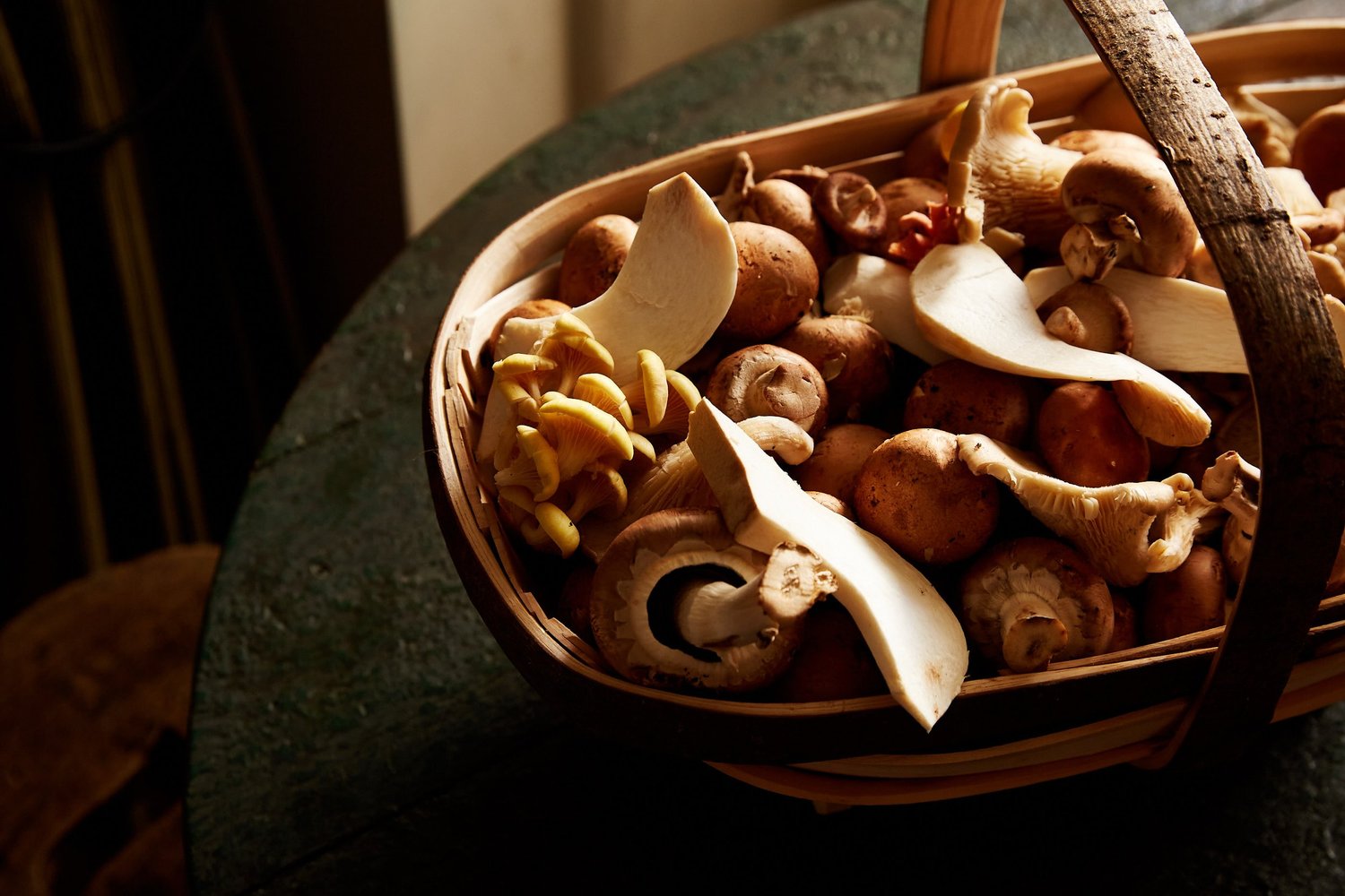 DINING — The Sun Felmersham