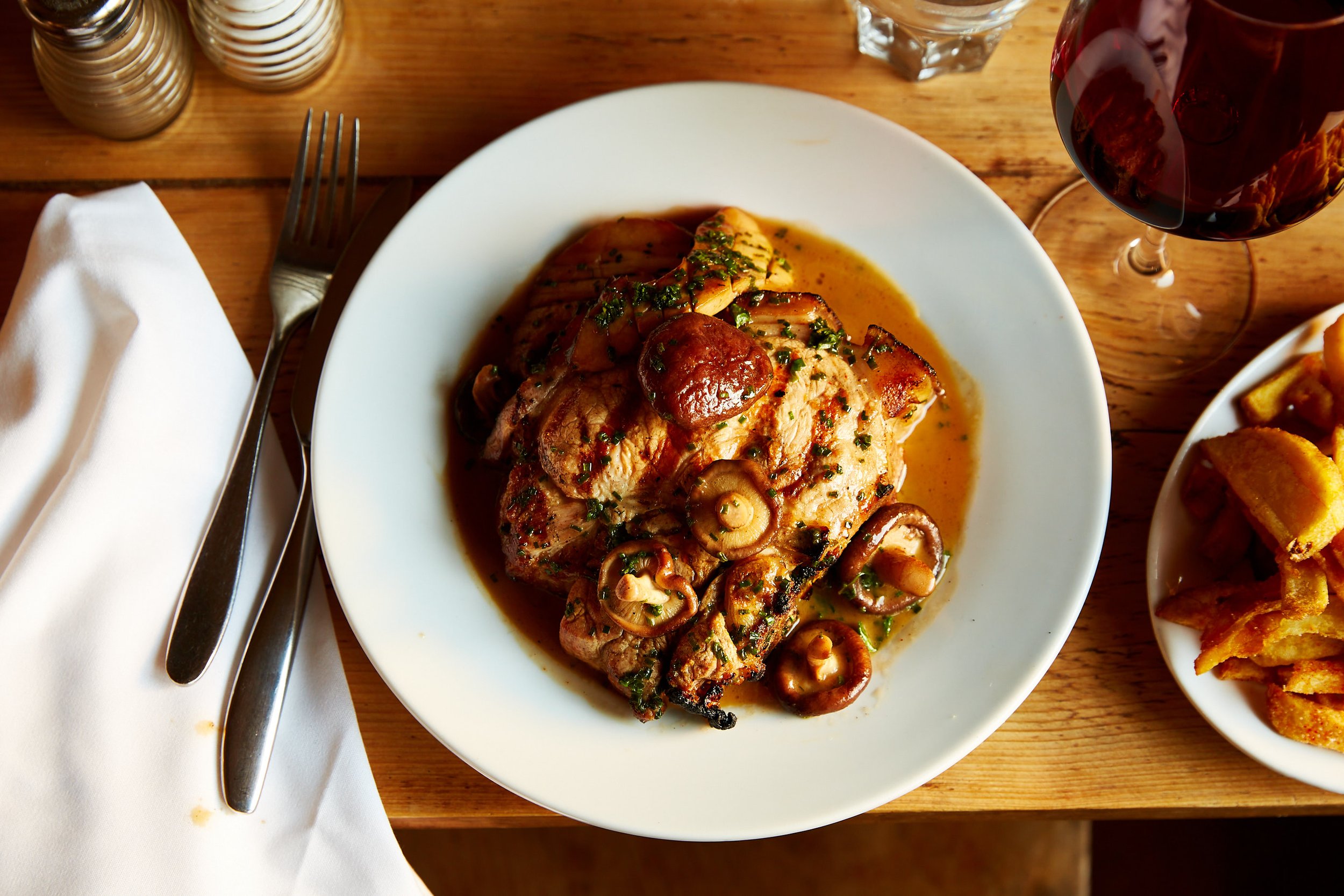 DINING — The Sun Felmersham