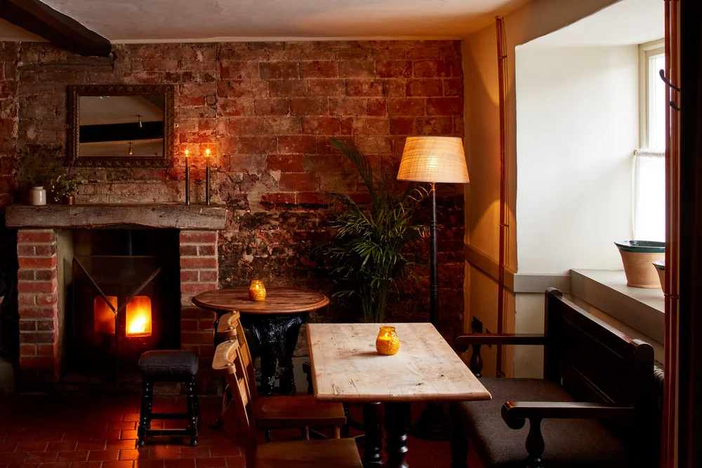 BAR — The Sun Felmersham