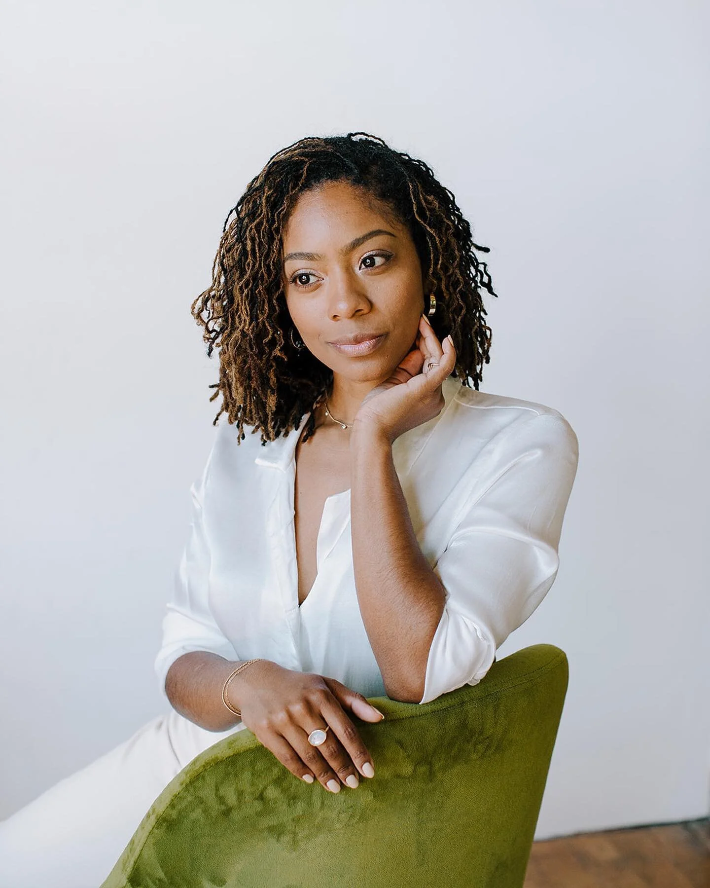 Kim Ilinon | Seattle Wedding and Portrait Photographer