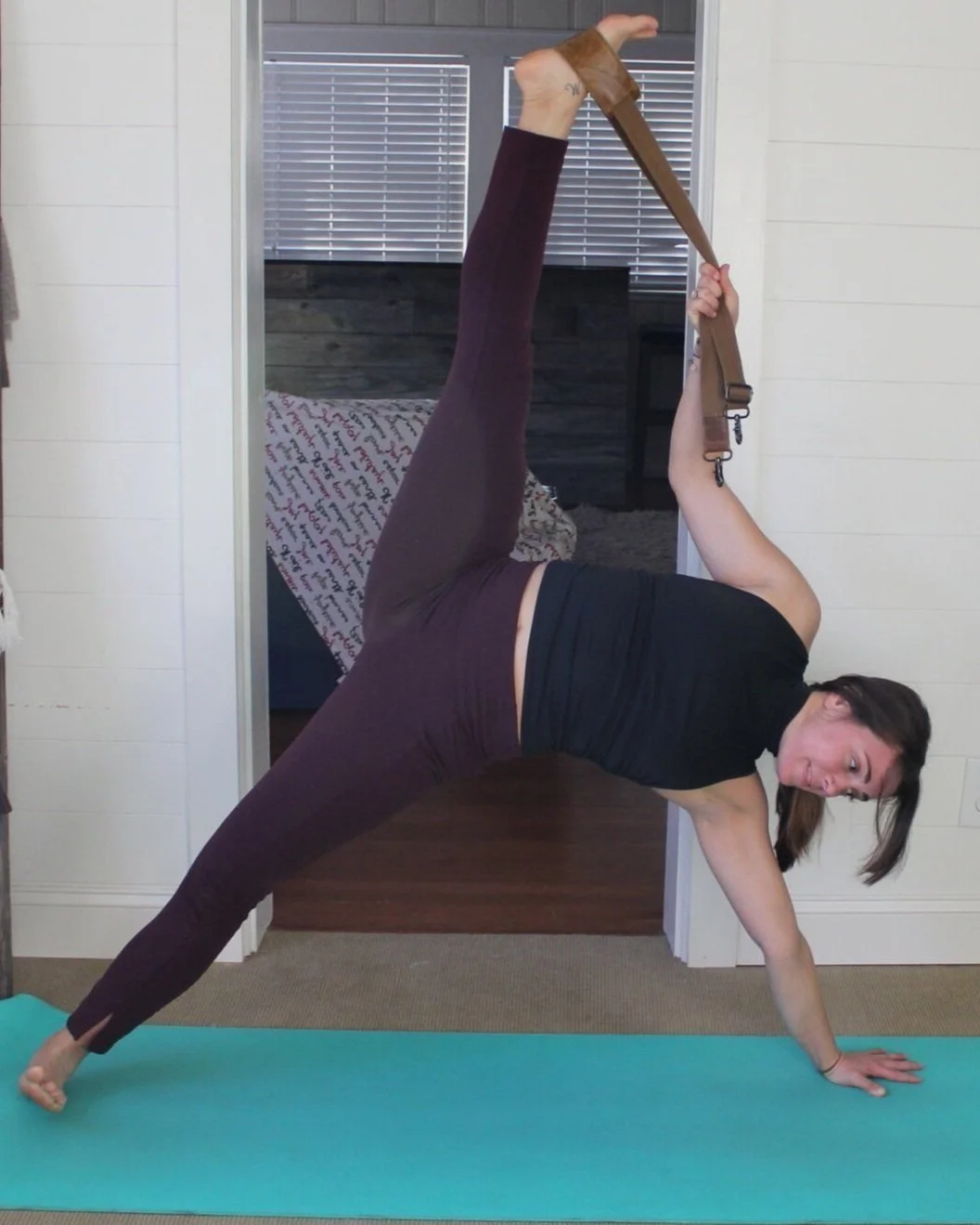 How To: Bound Side Plank — the flow yogi