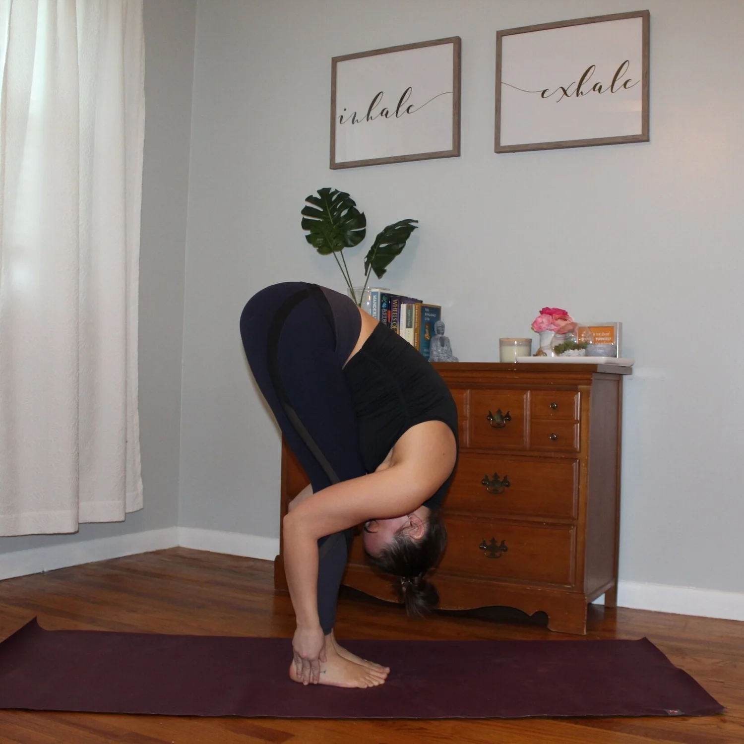 How to: Tadasana / Uttanasana / Ardha Uttanassana — the flow yogi