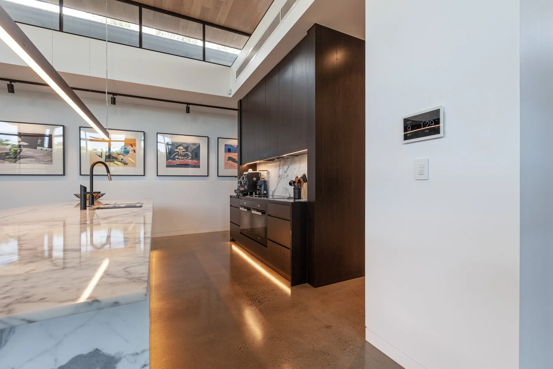 Smart Intercom Solution — / Control4 Platinum Premium Dealer