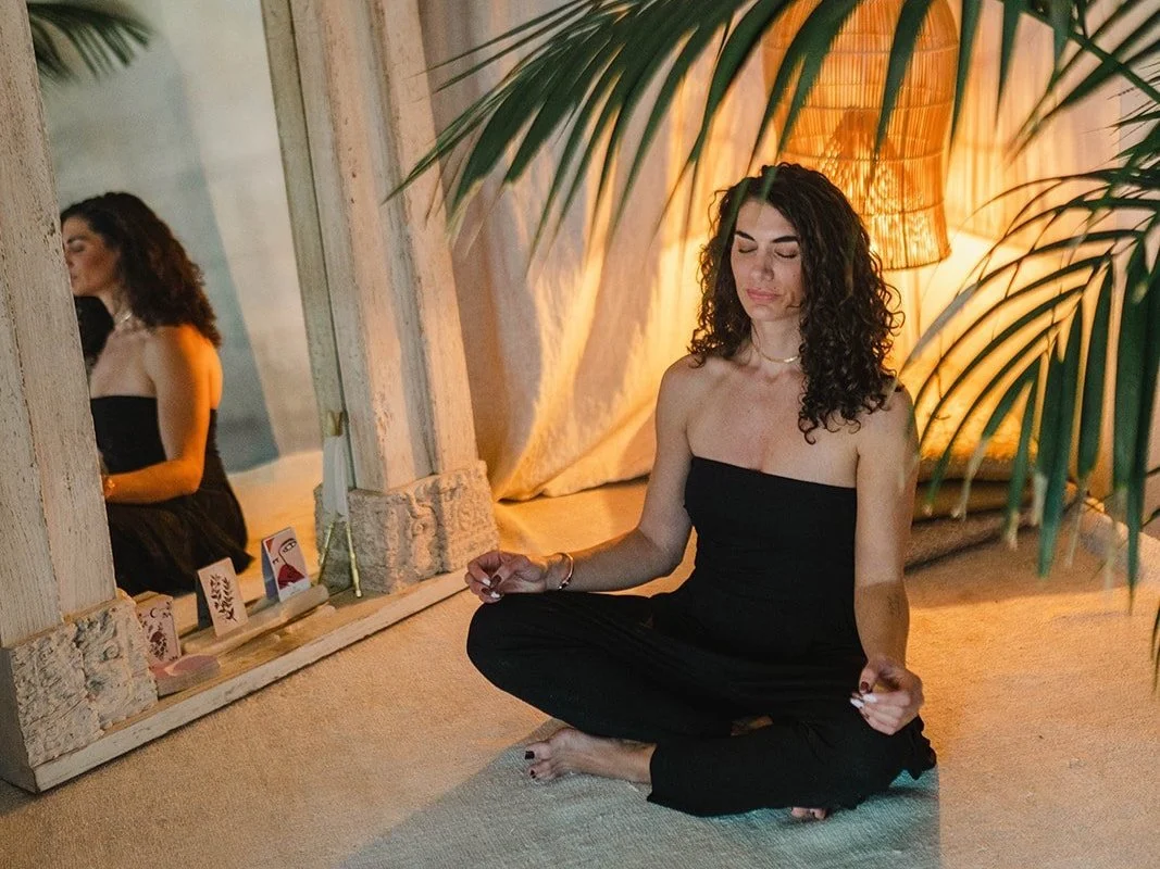 How to find inner peace and happiness within yourself — Amanda Hart ...