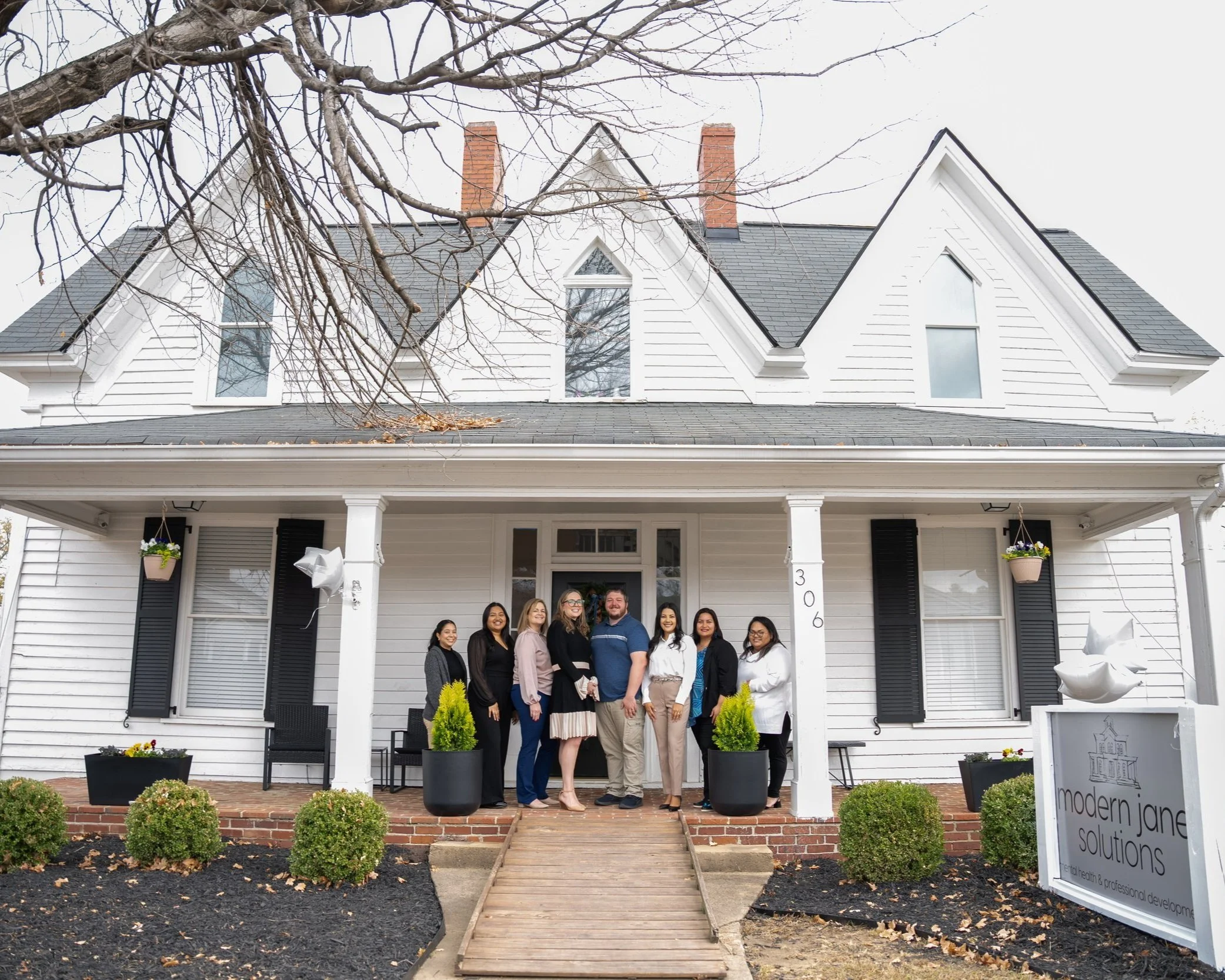 How To Choose The Right Therapist — Modern Jane Solutions