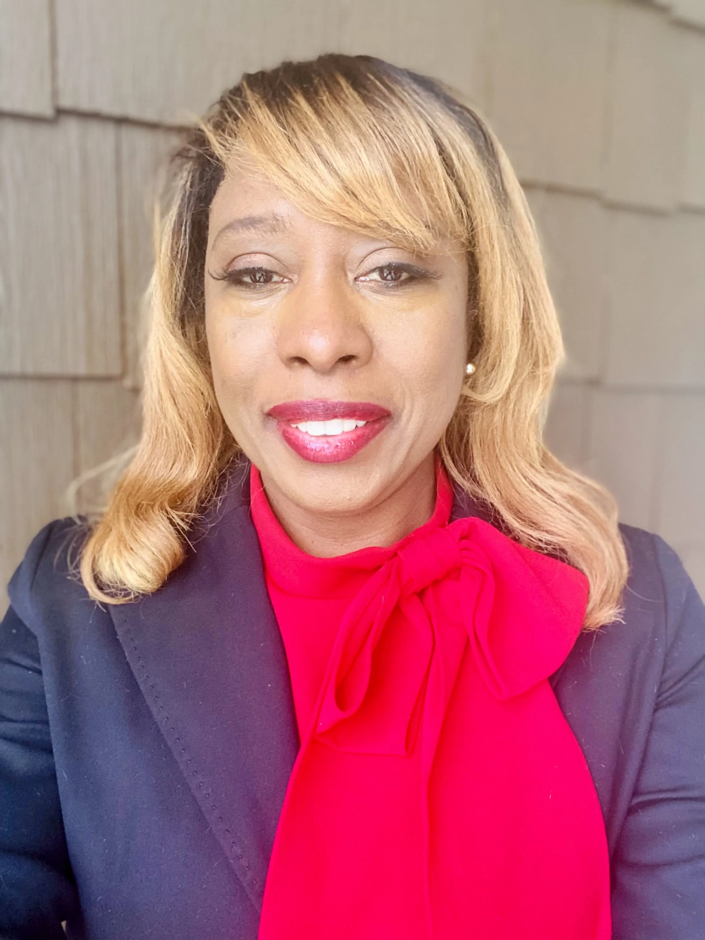 Denetta Tompkins-Johnson, Allison Transmission — Bloombase | Executive ...