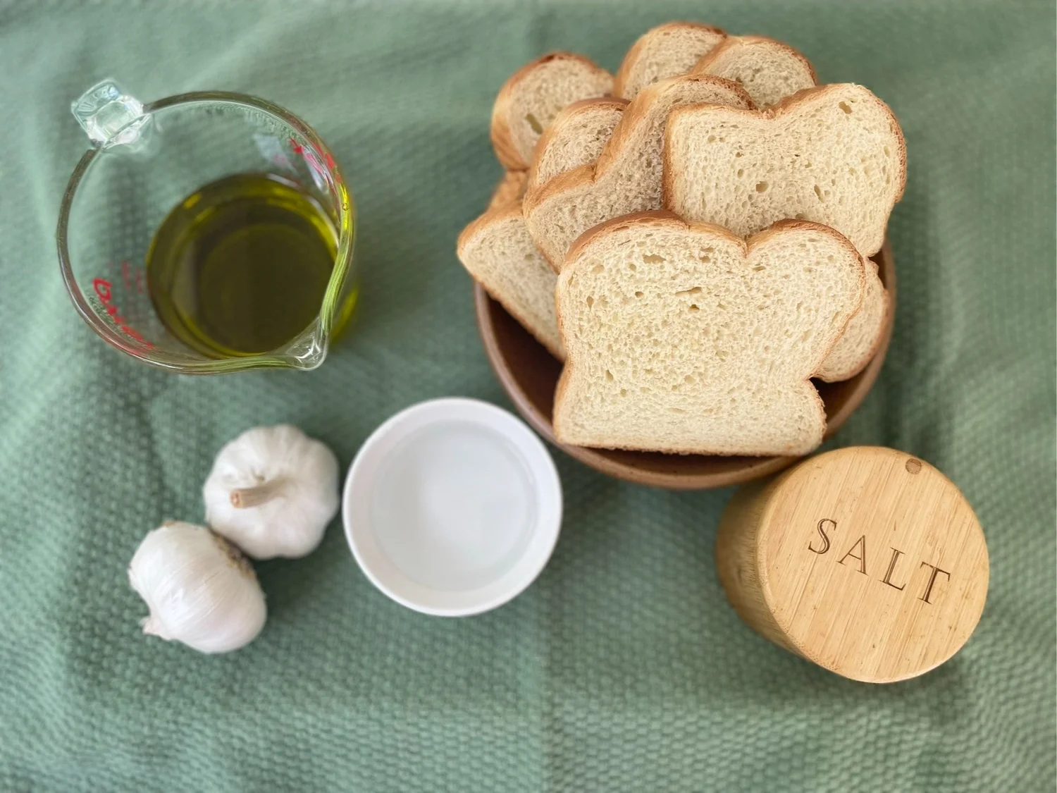Skordalia (Greek Garlic Sauce) — TheGreekHerbivore