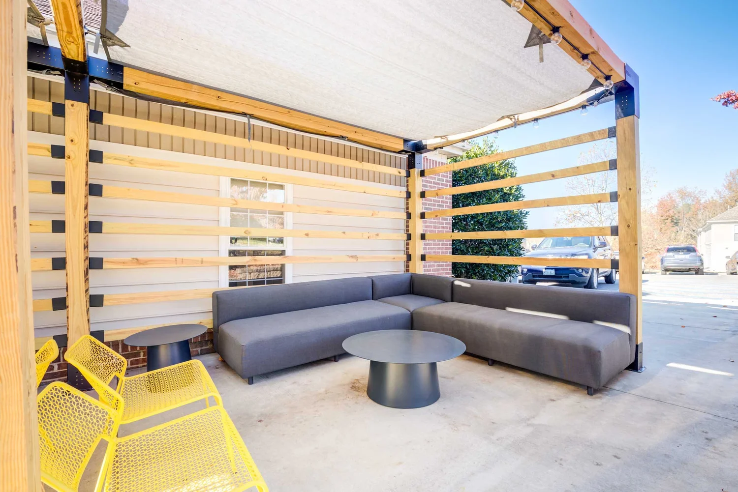 Photos | Virginia Tech Off-Campus Student Housing — Collegiate Suites ...