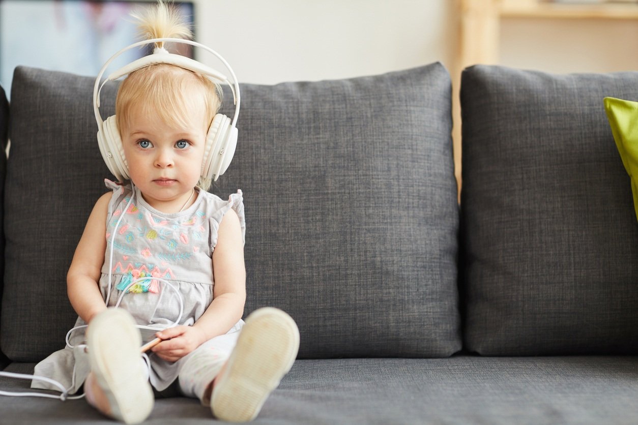 25 Best Audiobooks for Kids in 2025 (By Age + Expert Picks) — Starglow ...