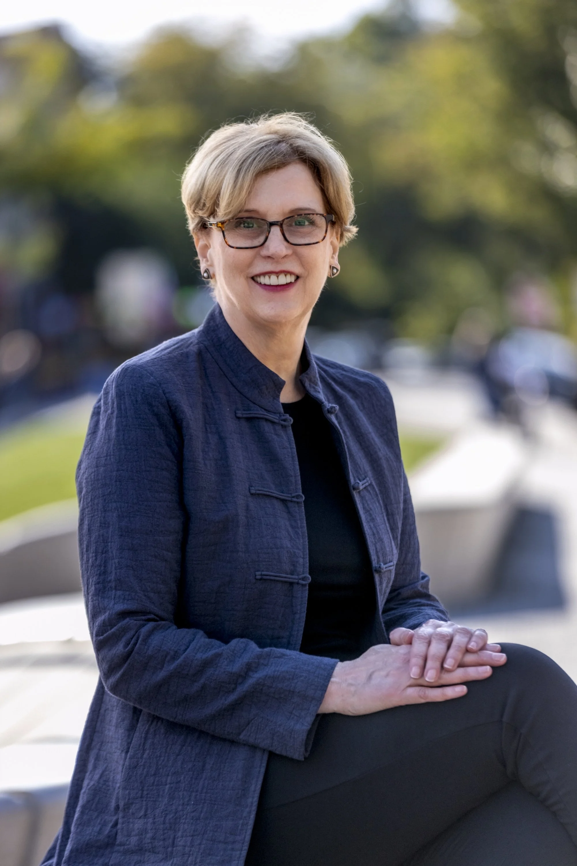 About — Terri Lonier