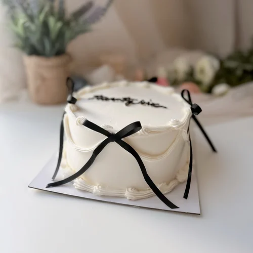 Butter&Bear | Order Delicious Custom Cakes
