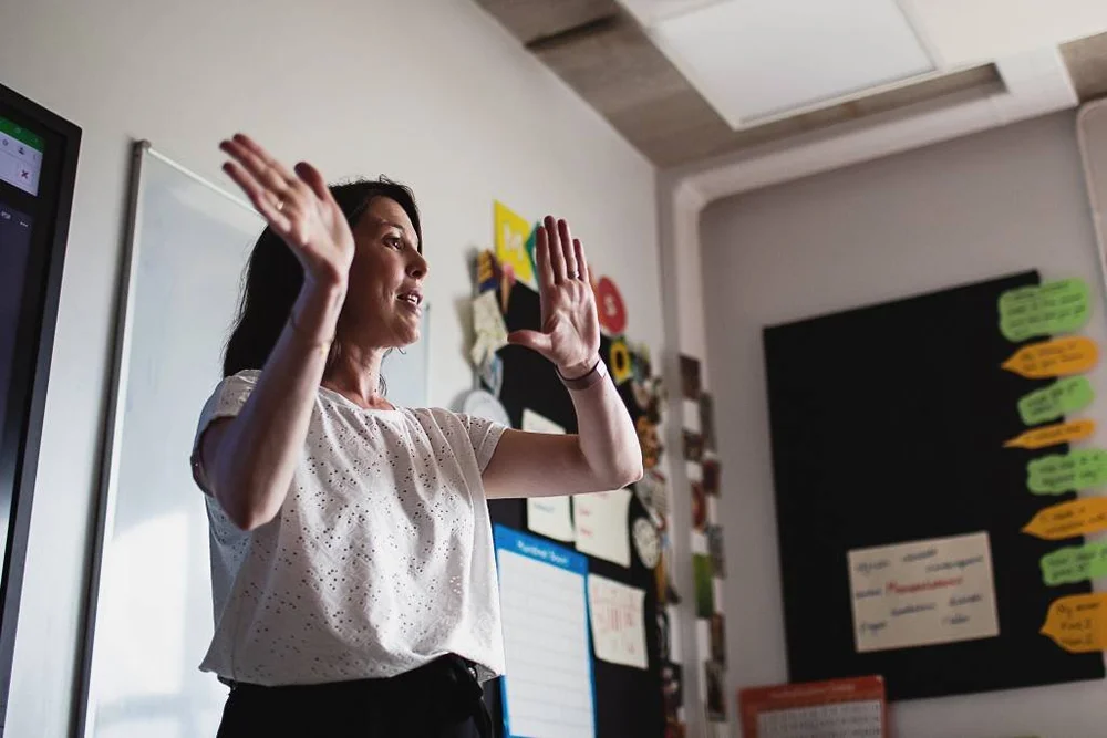 Visiting Primary School Language Teacher — Primary Languages Network