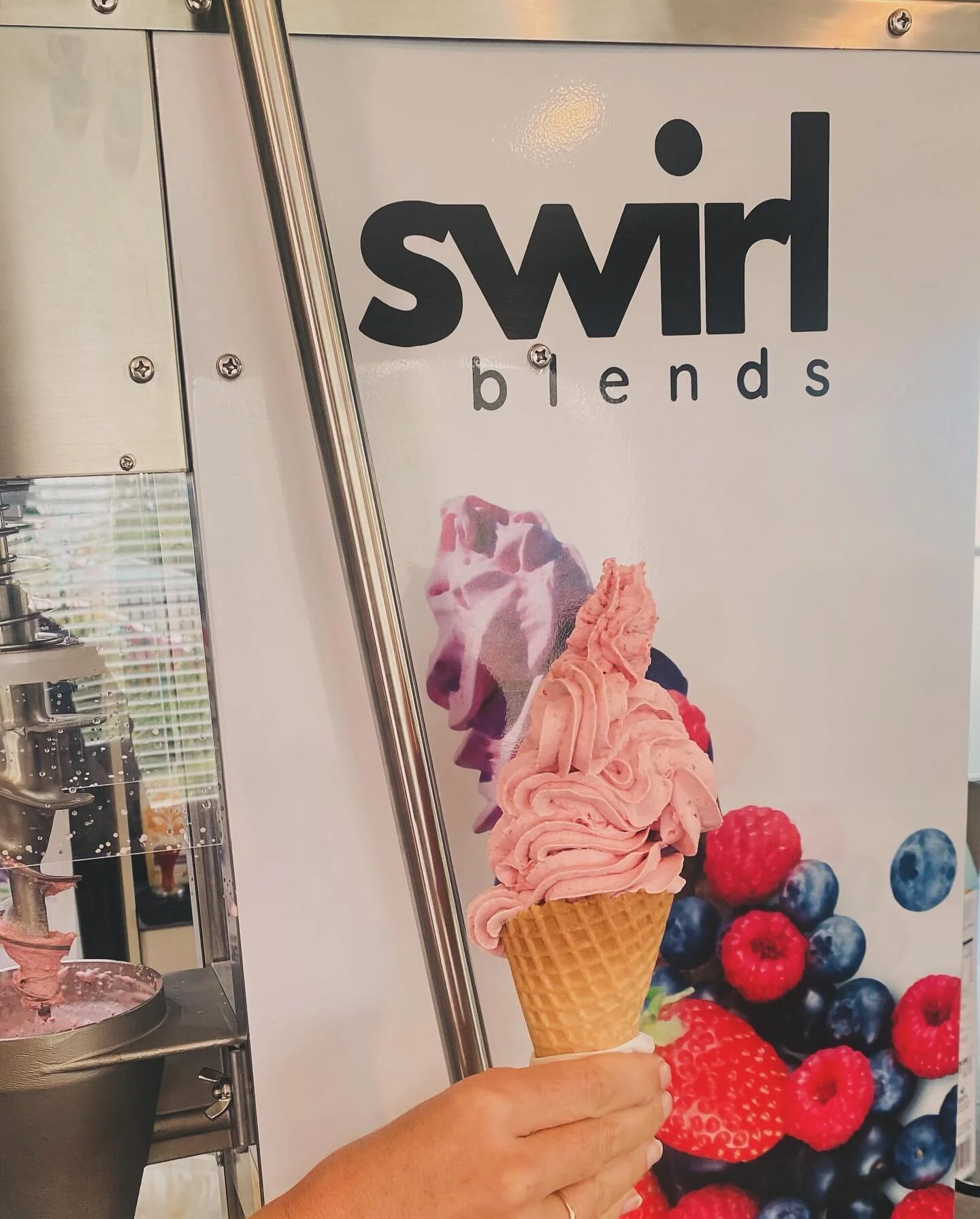 Swirl Blends Real Fruit Ice Cream Machines and Trailers