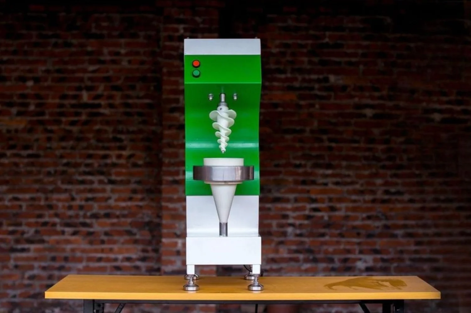 Swirl Blends Real Fruit Ice Cream Machines and Trailers