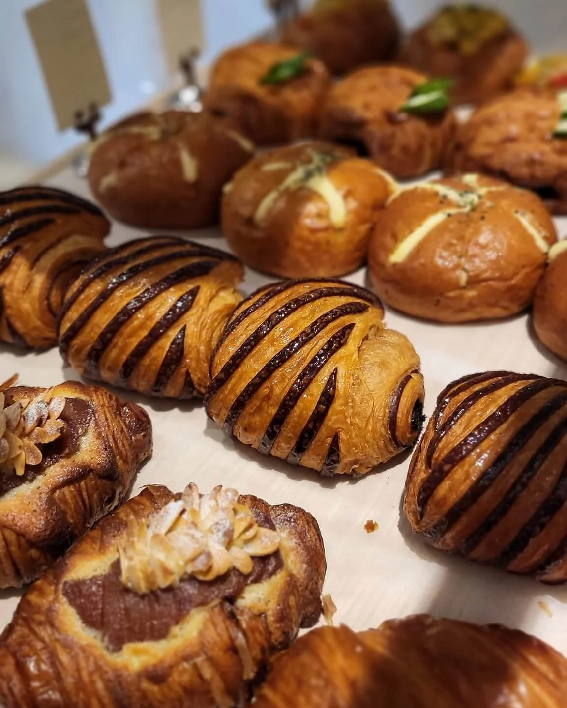 Singapore Pastry Delivery - Oven-Fresh Bakes — Daily Ground