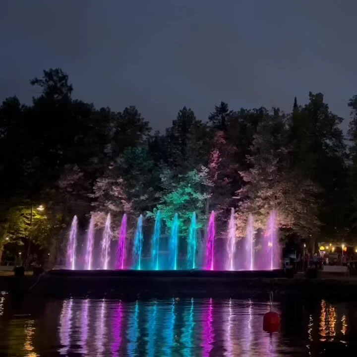 Dancing fountains