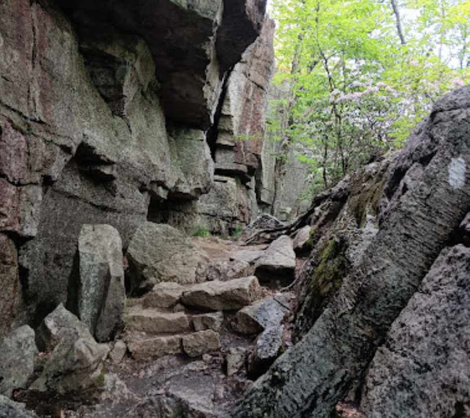 Minnewaska State Park and Sam's Point — Palisades Parks Conservancy