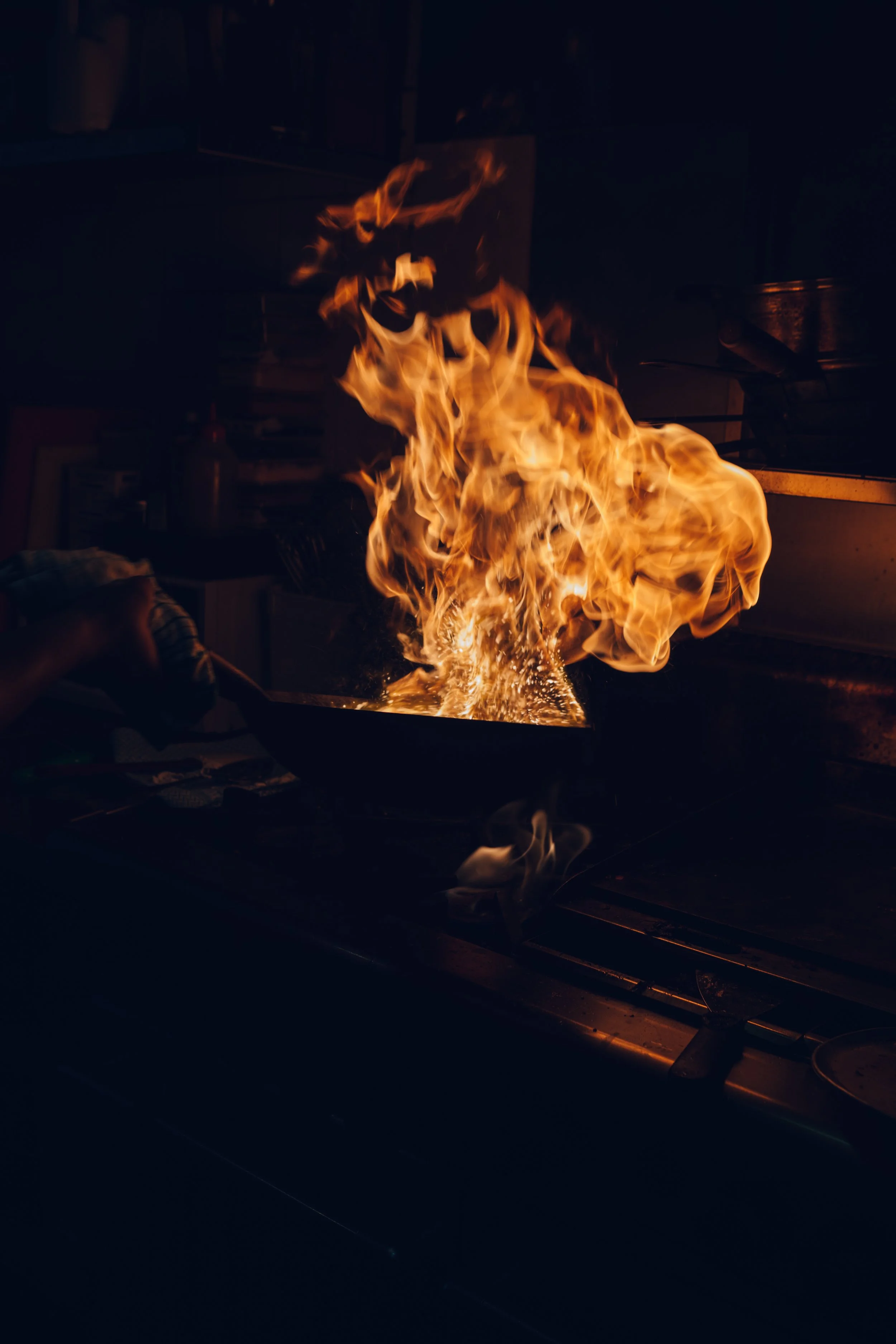 Aji Cafe & Bar