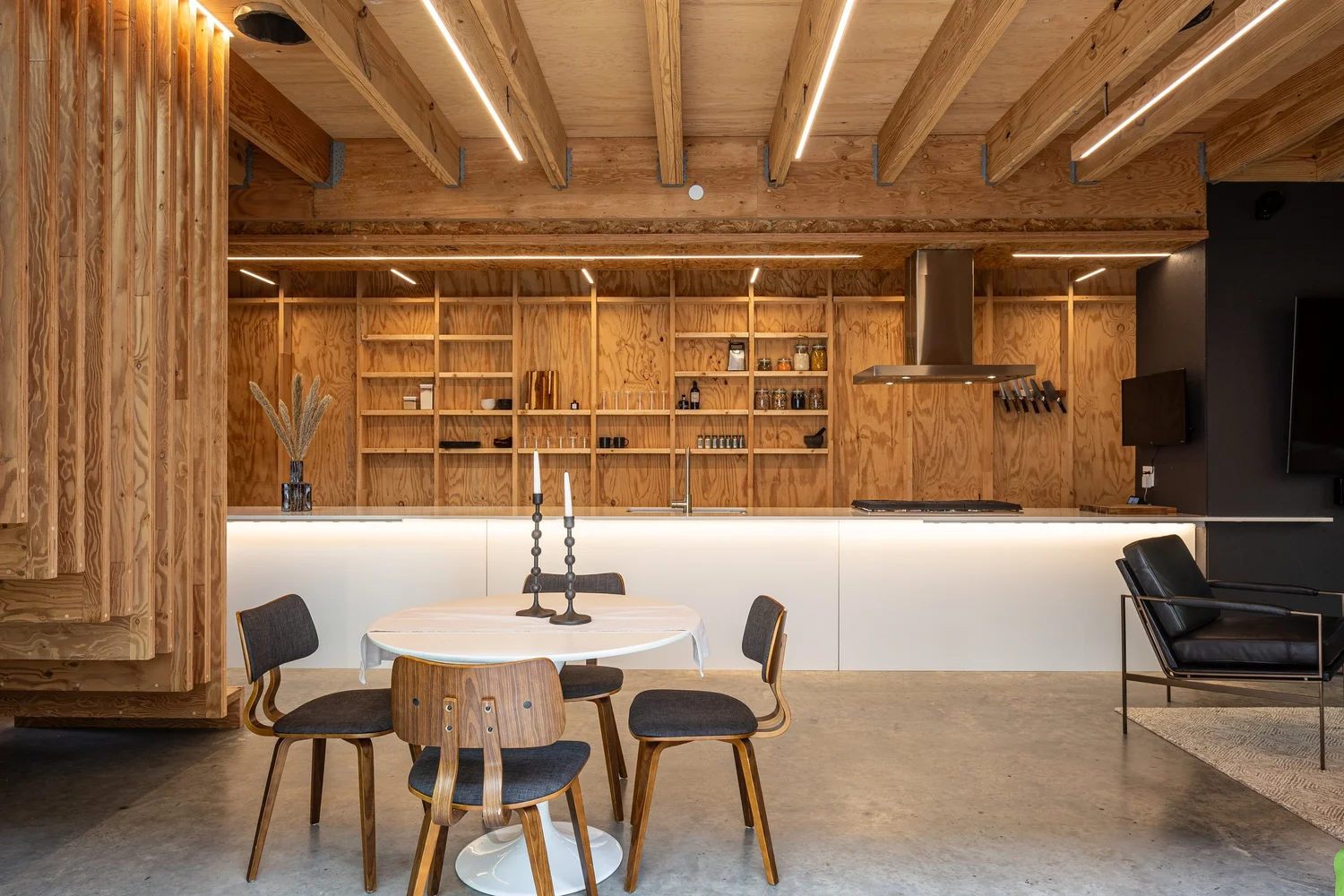 AMBER — Studio Lema