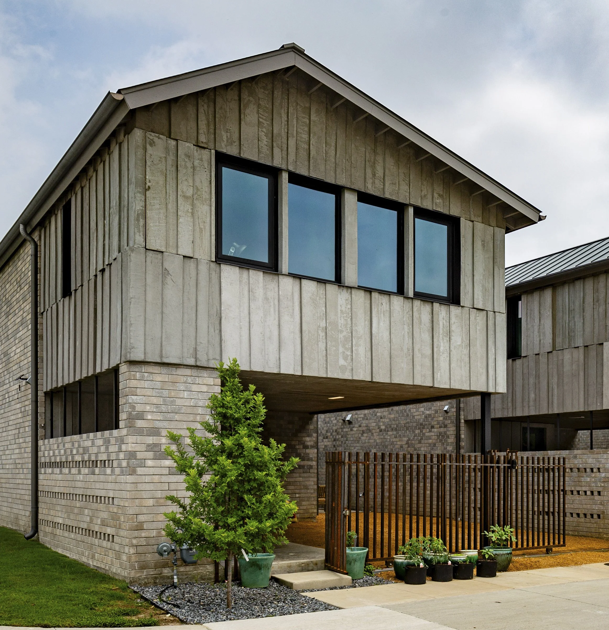 AMBER — Studio Lema