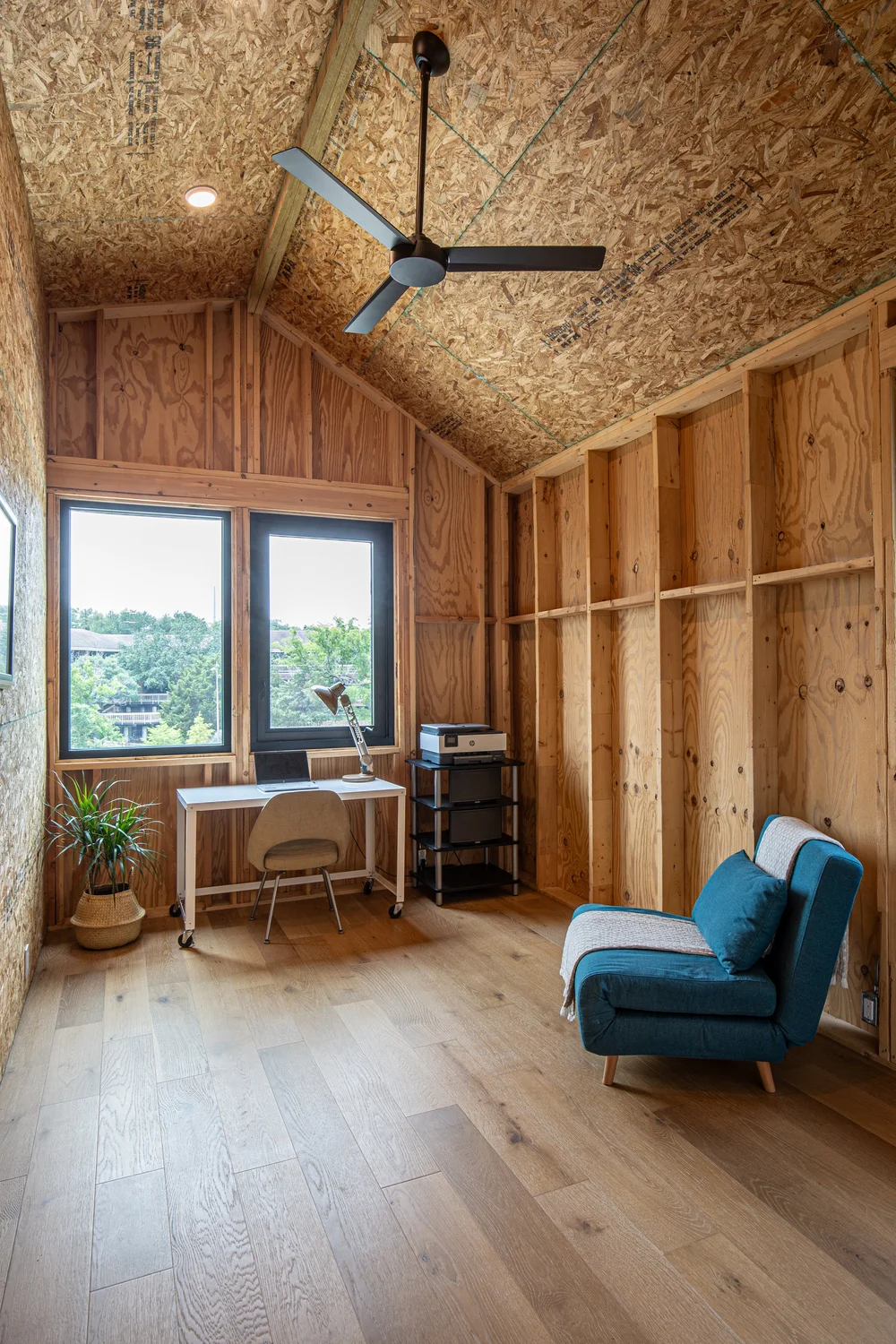 AMBER — Studio Lema