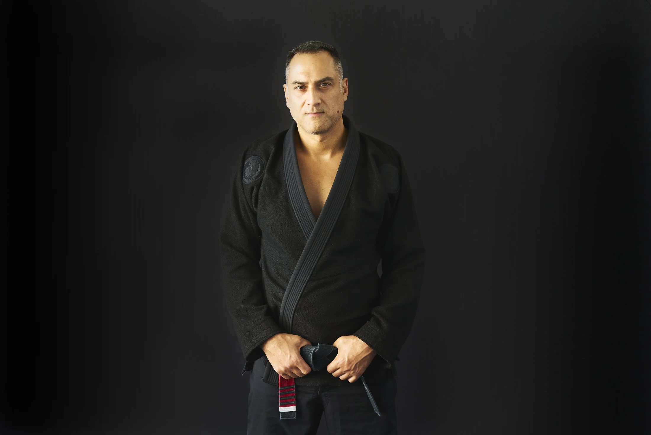 ROY DEAN BIOGRAPHY — Roy Dean