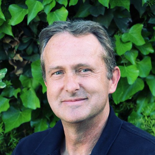 Tracey Singer - Male Voice / Singing Lessons