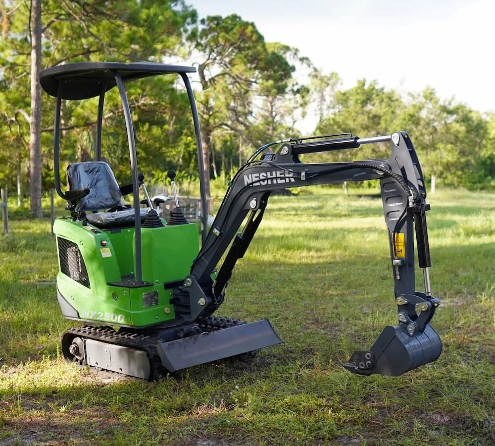 NESHER NX2500 electric excavator — Nesher Equipment