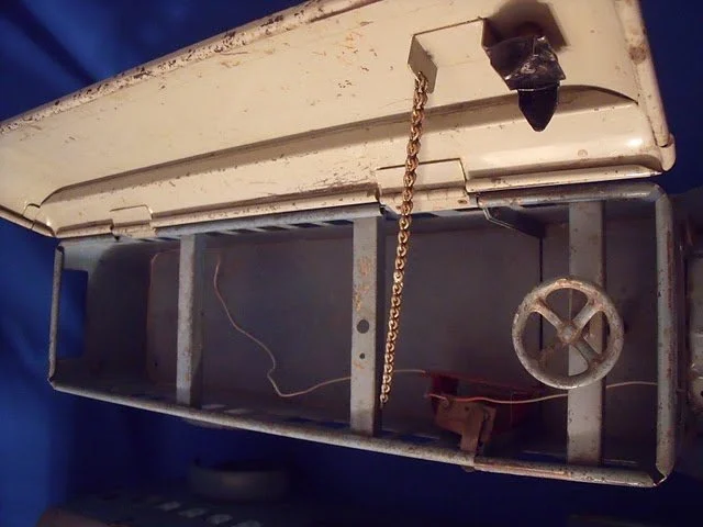 Keystone Buses — Pressed Steel & Metal Toys