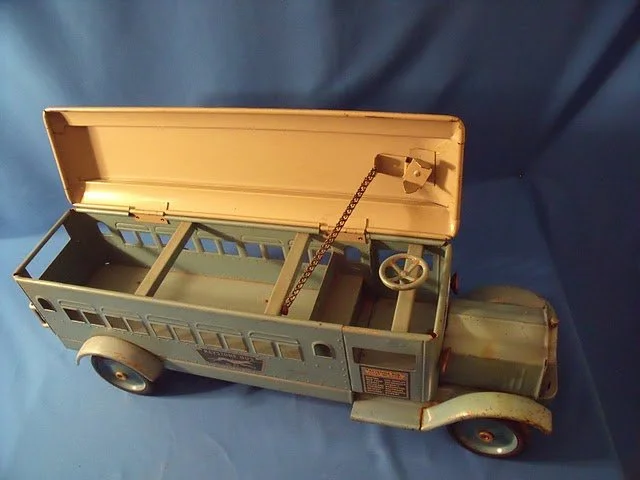 Keystone Buses — Pressed Steel & Metal Toys