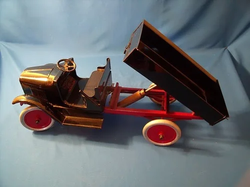 Buddy L Trucks — Pressed Steel & Metal Toys