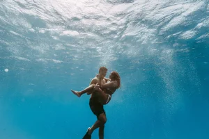 Top 5 Destinations for Your Dream Underwater Photoshoot — Christy Renee ...