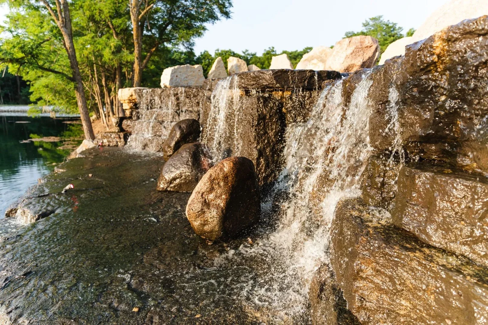 Bearshield Lodge Gallery | Rustic Luxury Rooms & Stunning Outdoor ...