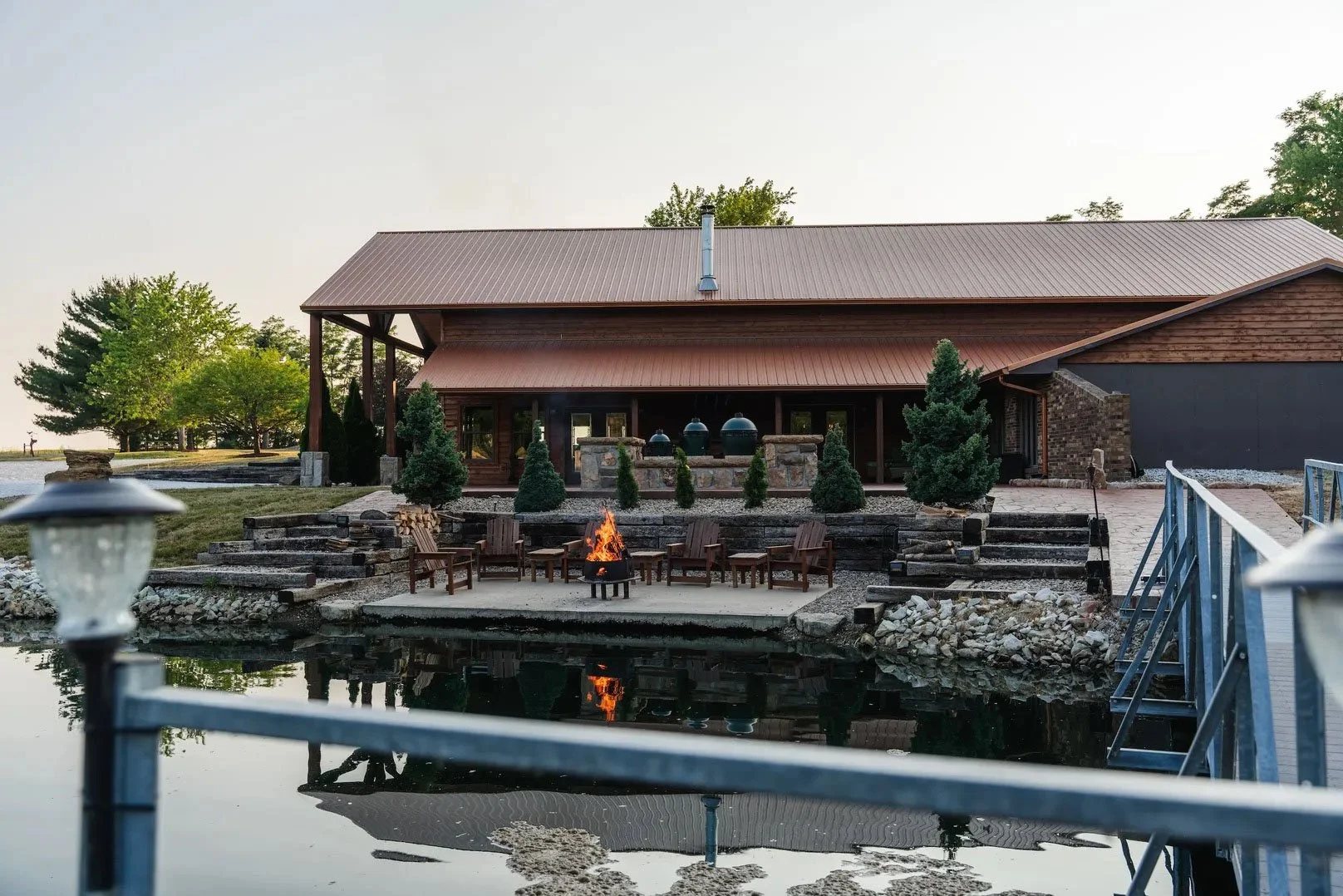 Bearshield Lodge Gallery | Rustic Luxury Rooms & Stunning Outdoor ...