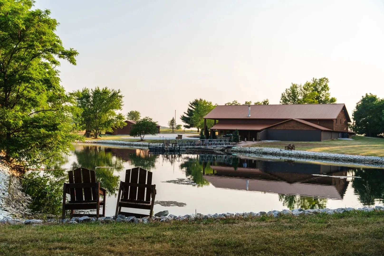 Bearshield Lodge Gallery | Rustic Luxury Rooms & Stunning Outdoor ...