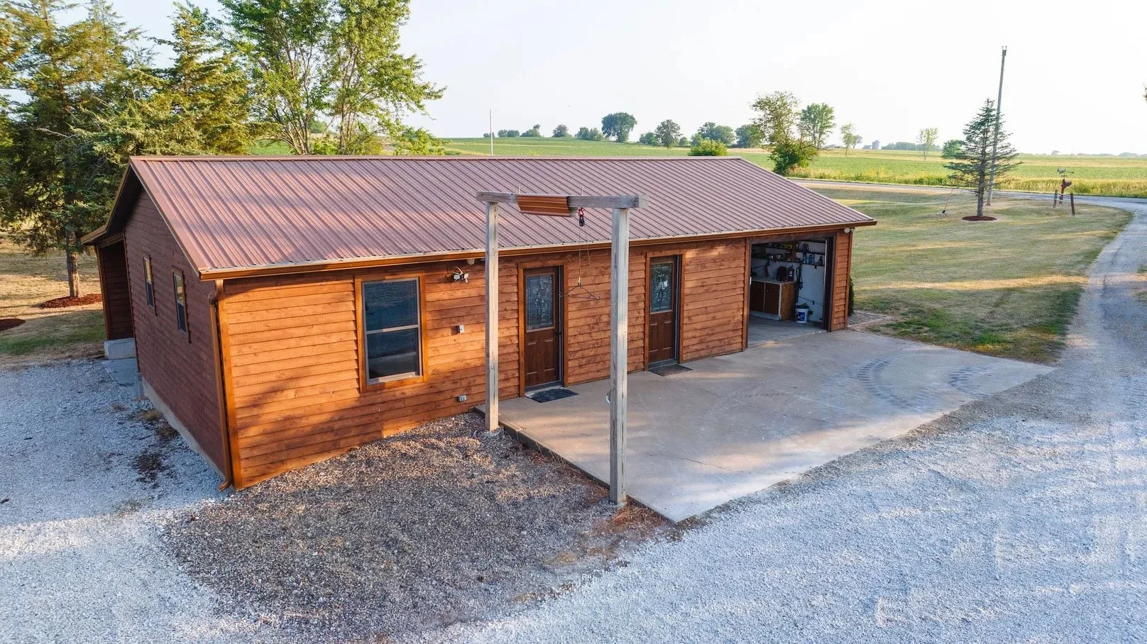 Bearshield Lodge Gallery | Rustic Luxury Rooms & Stunning Outdoor ...