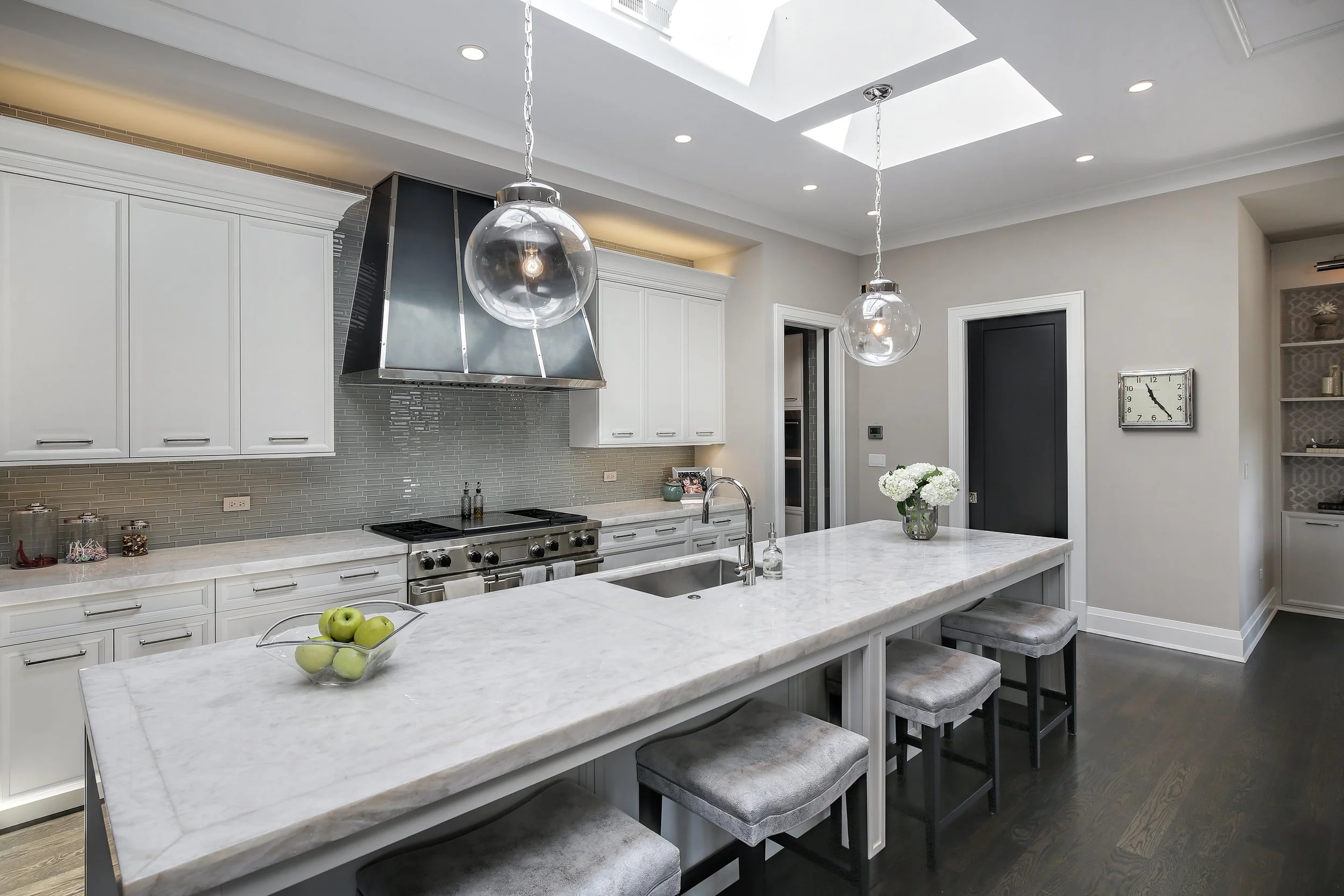 Luxe Nest Interior Design