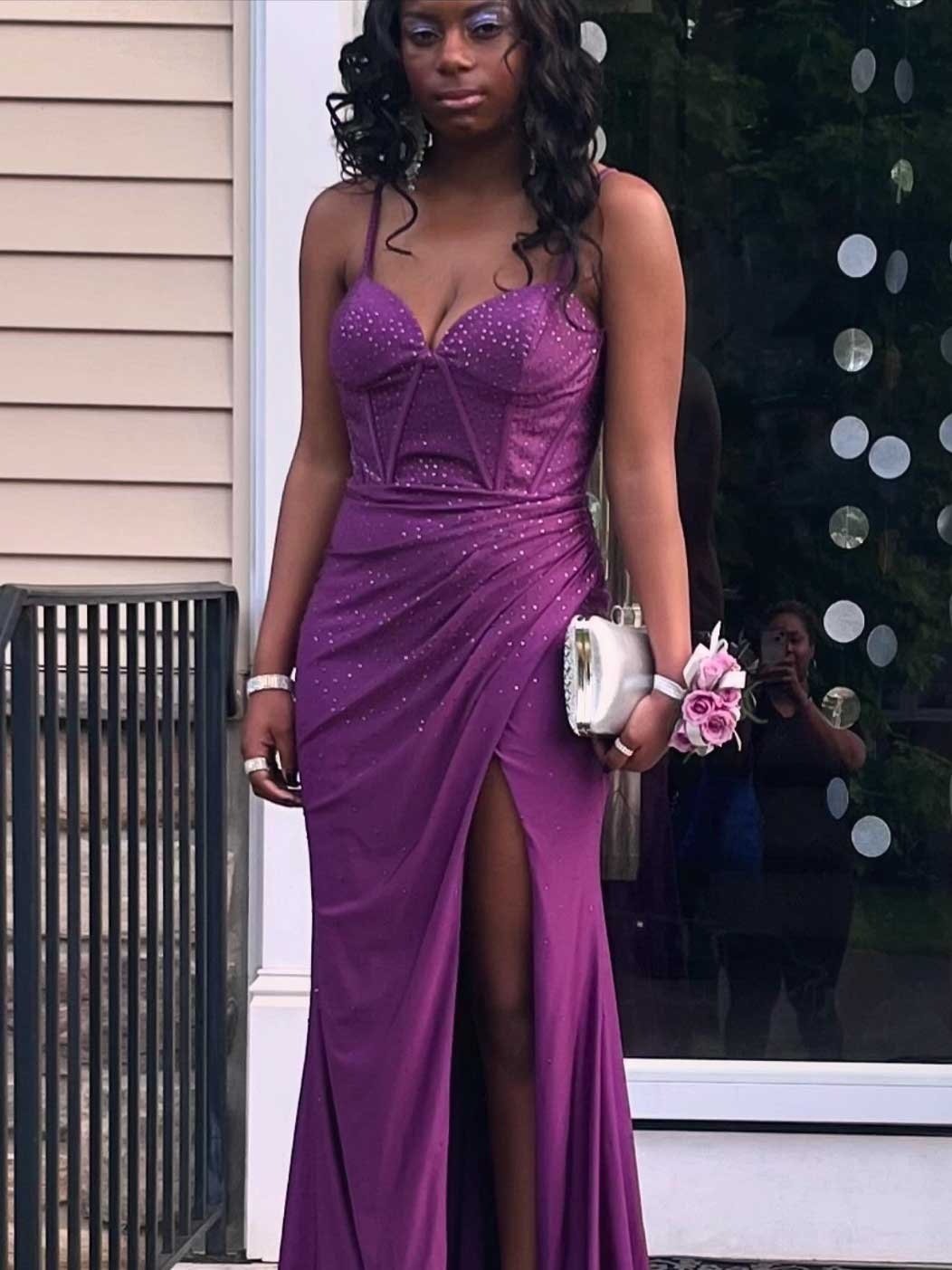 Party Girls Boutique | Formal Dress Shop in Newtown, PA