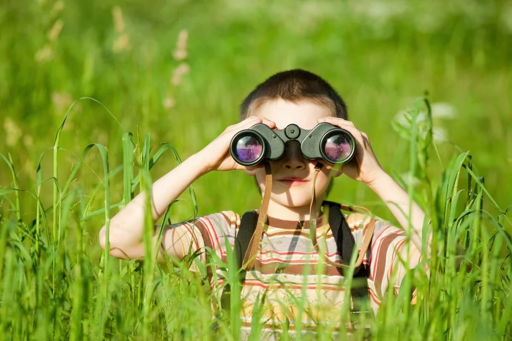 How to Explore Nature & Embrace Outdoor Learning with Kids