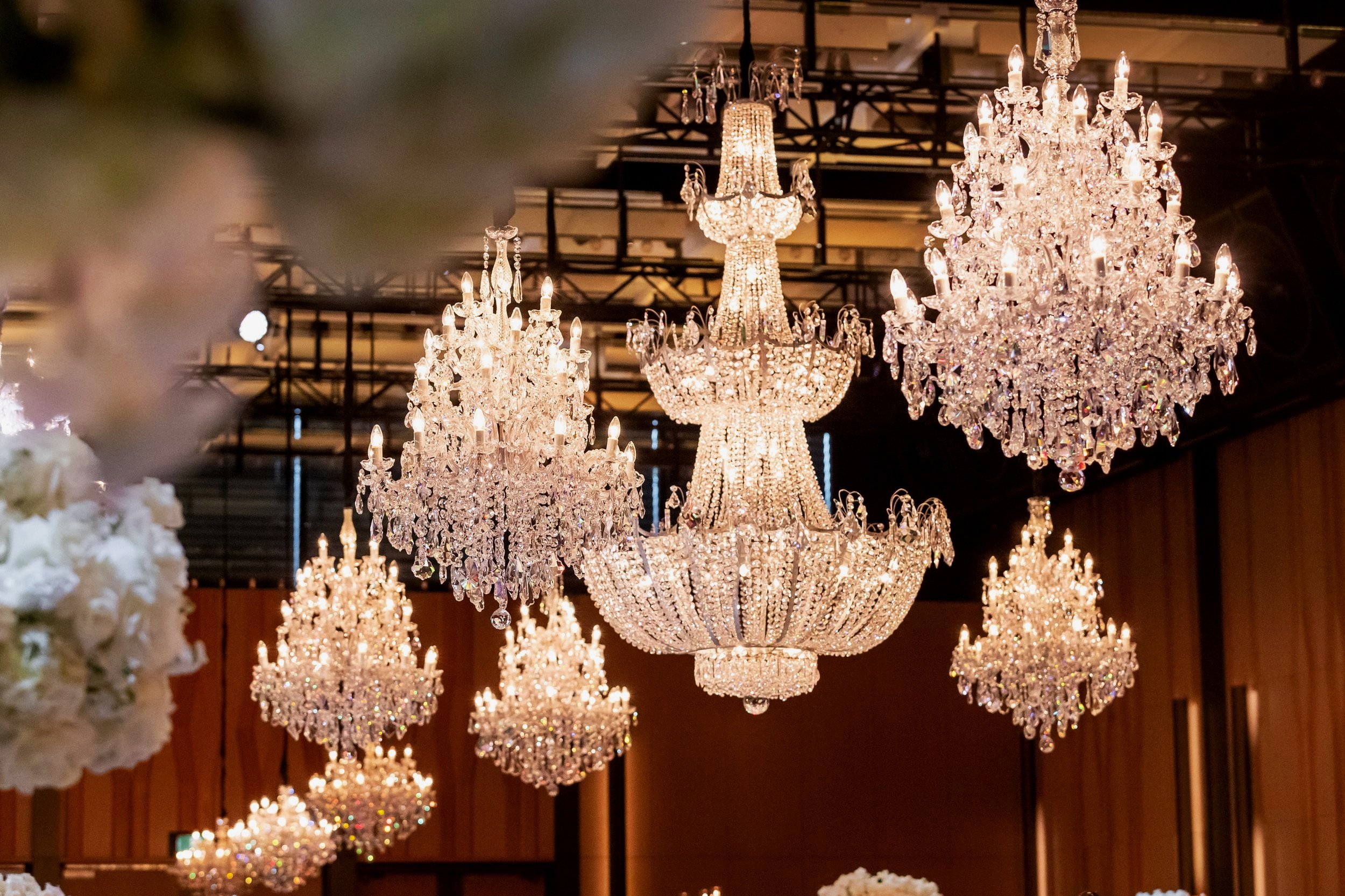 Luxury Chandeliers for events | Elegant Lighting for Weddings & Events ...