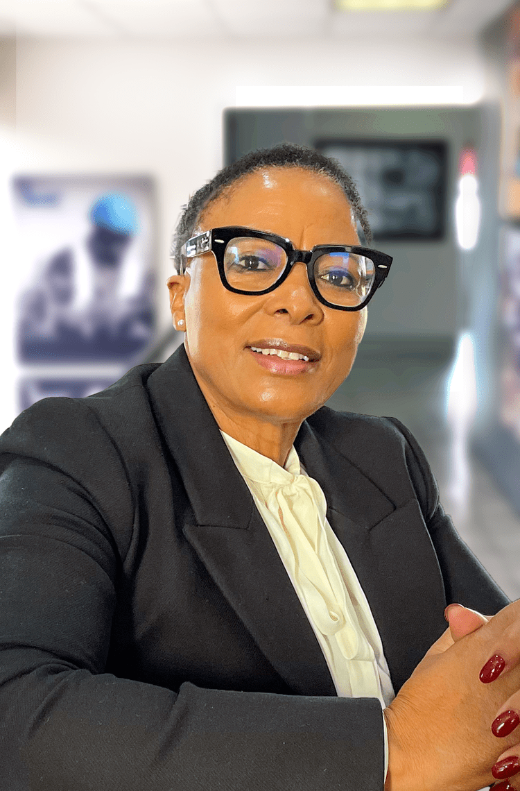 Company Executives — RUWACON