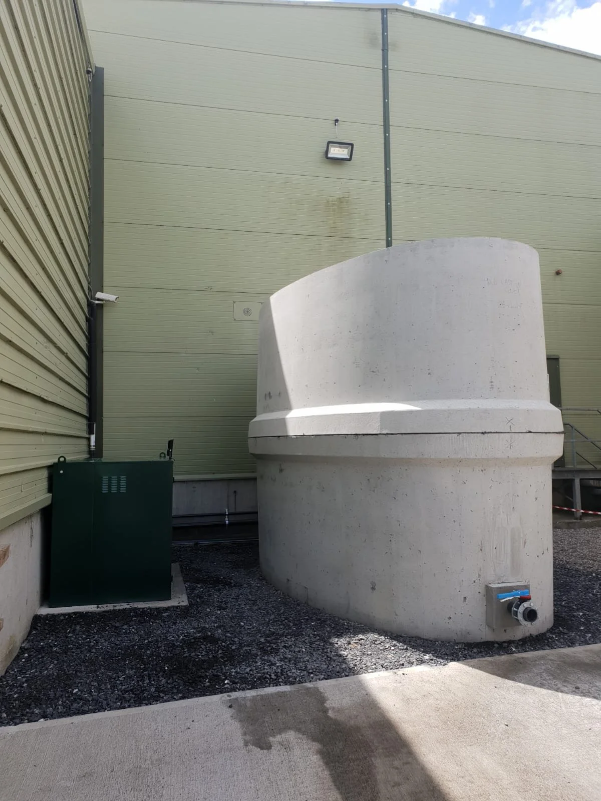 Water Tanks — FloodsWaterSolutions
