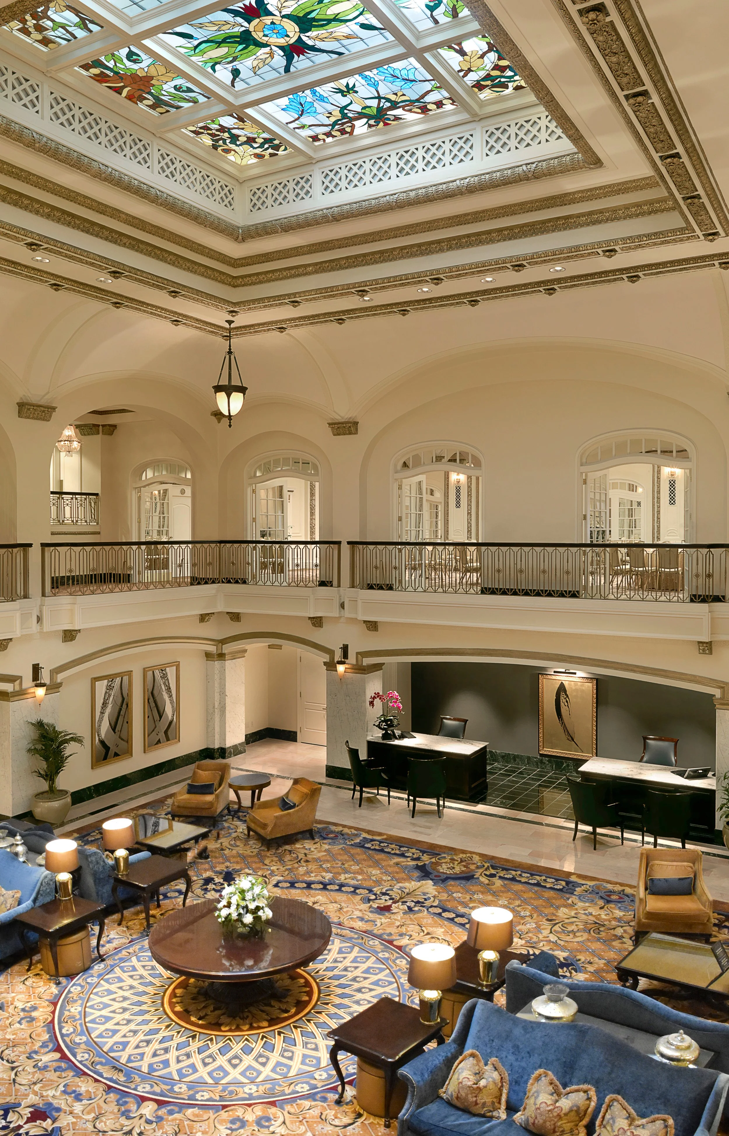 About — Hotel Blackhawk