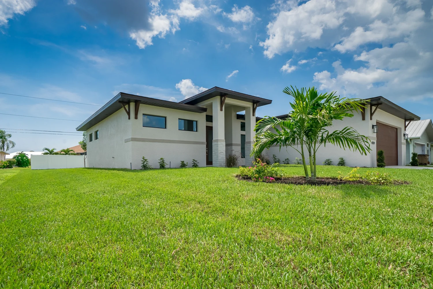 Donna Model — Sunsational Homes