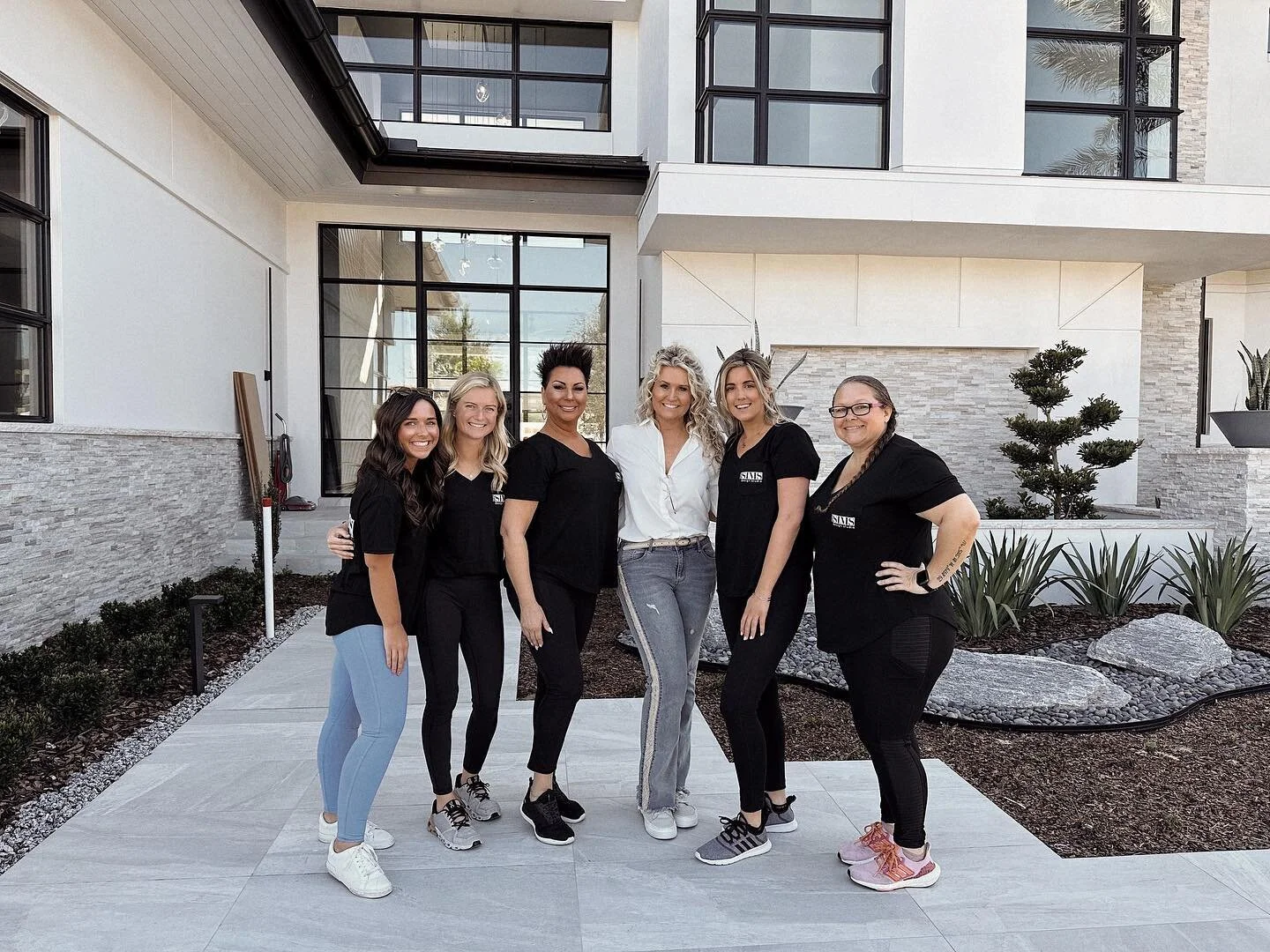 TONI SIMS DESIGN STUDIO