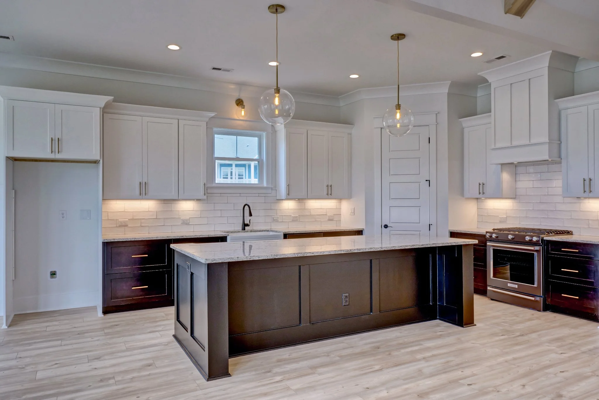 Maximizing Your Kitchen Space: Intelligent Cabinet Solutions — New ...