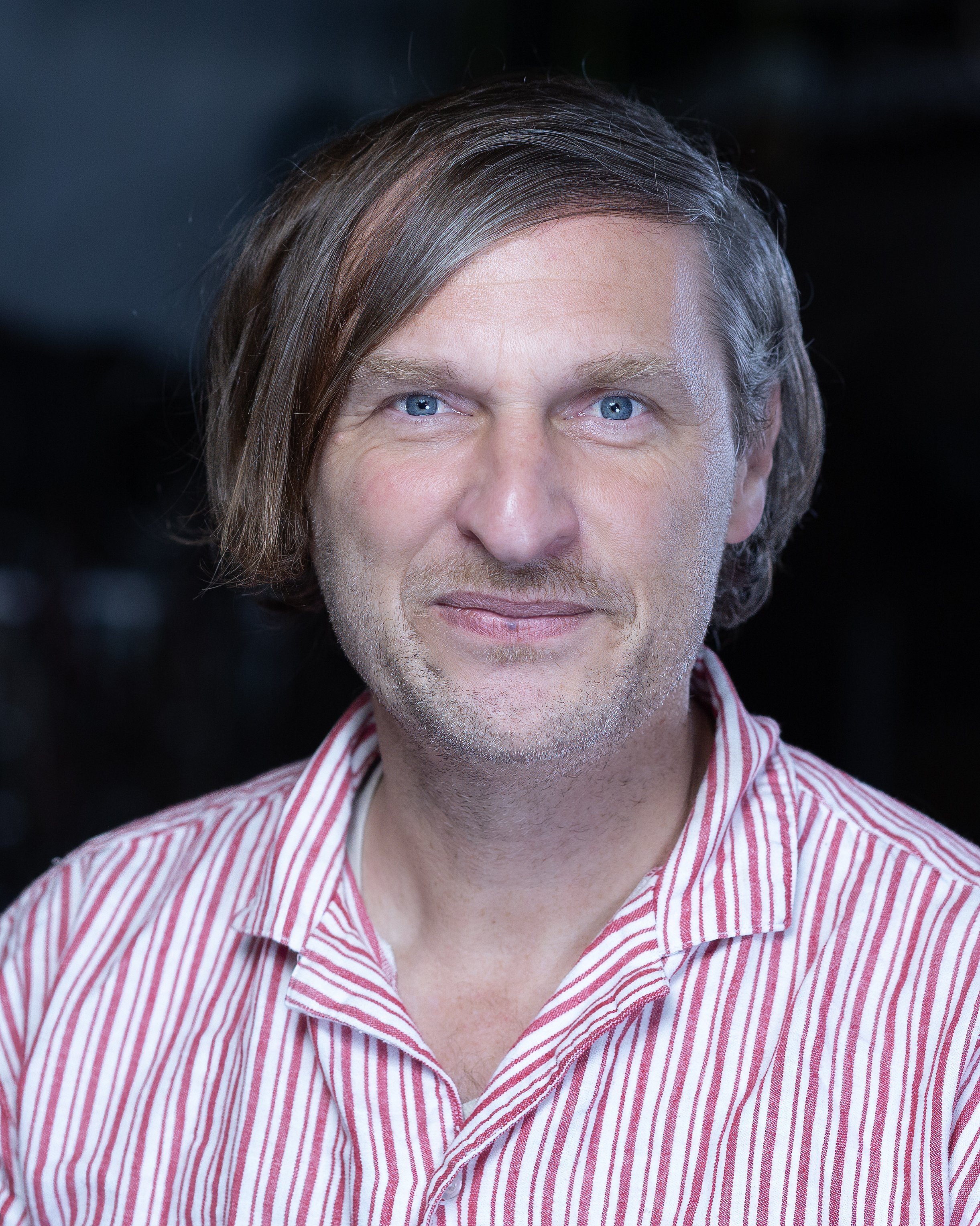 Jonathan Walters — Hand2Mouth Theatre